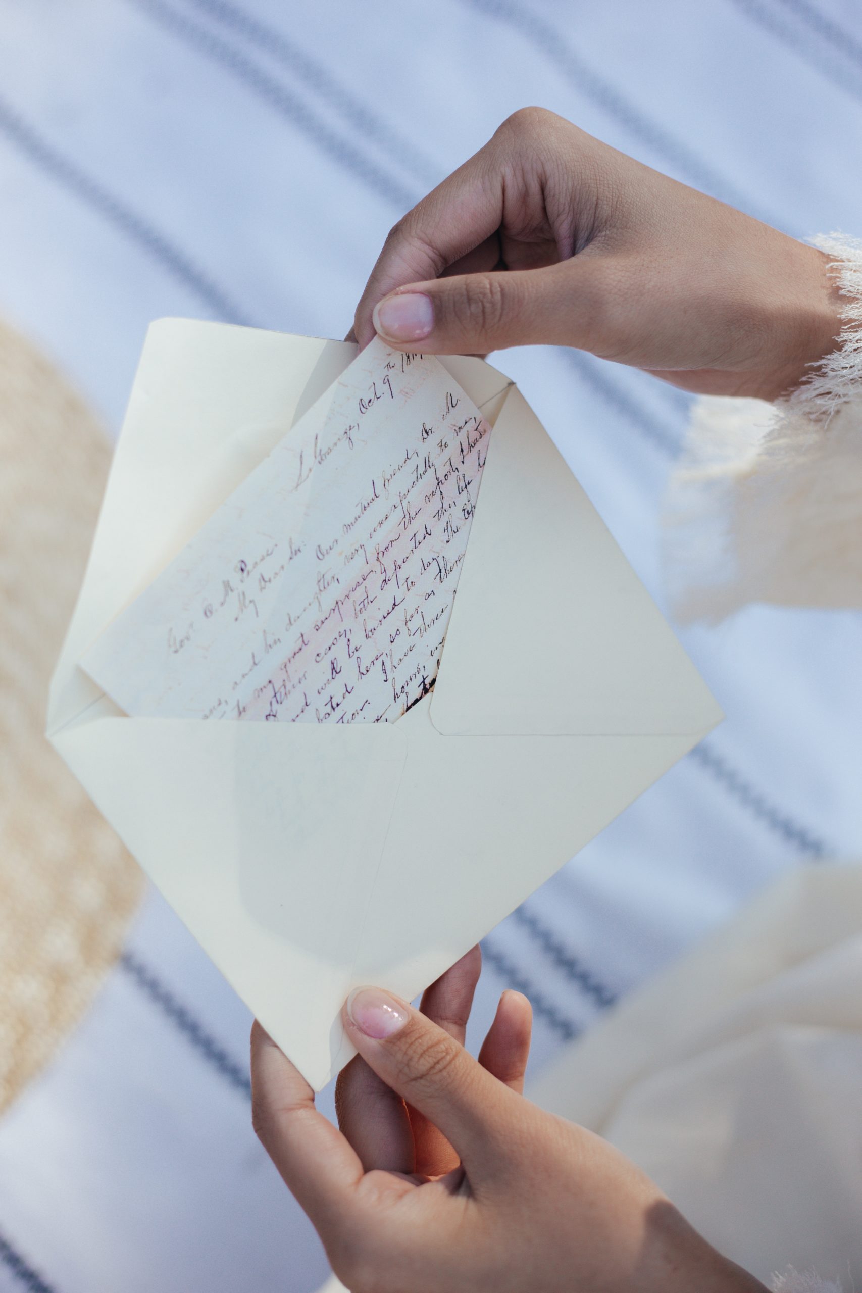 Crafting Effective Handwritten Messages | Carrie Pierce